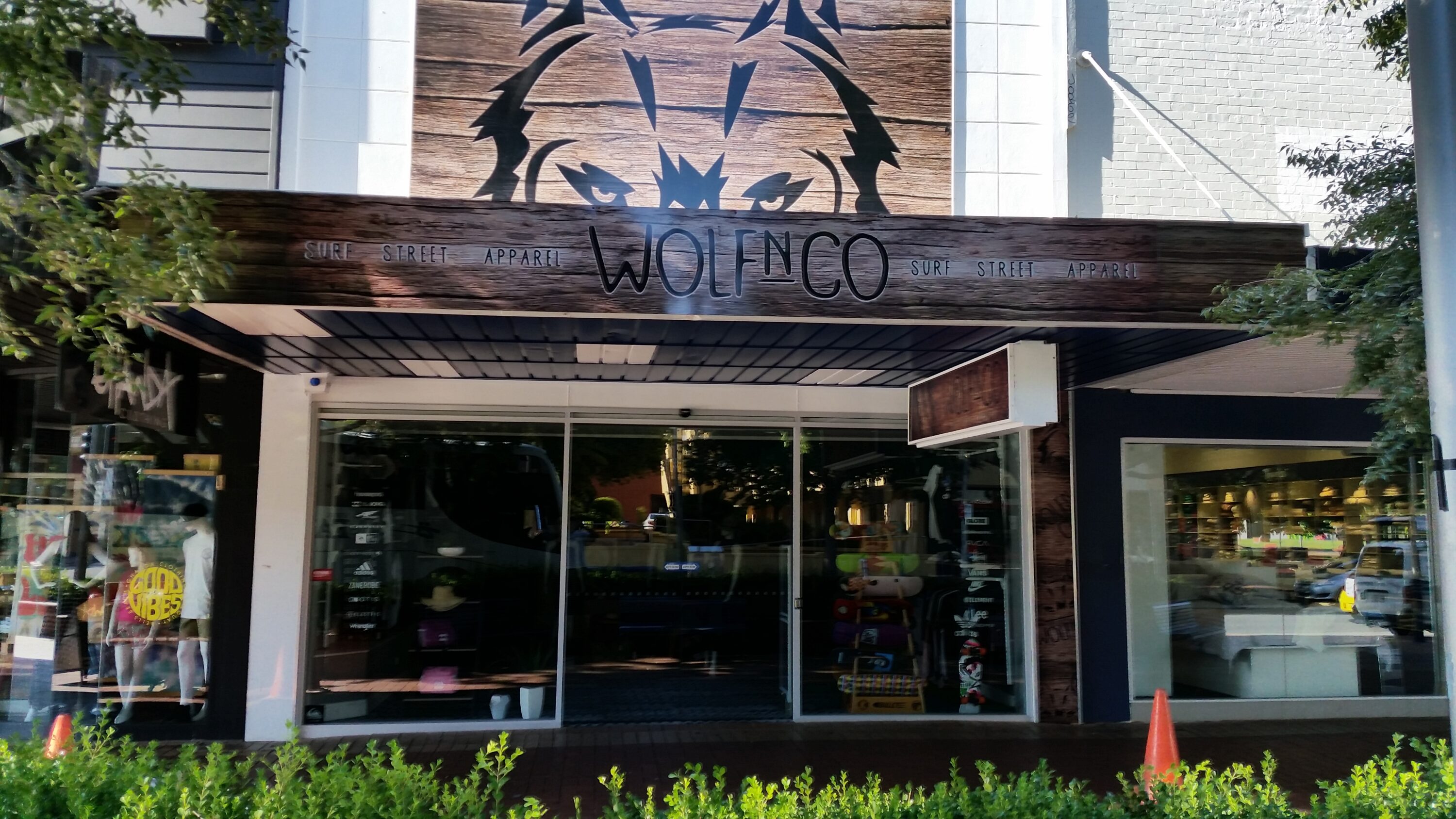Wolf n Co | MSC Signs